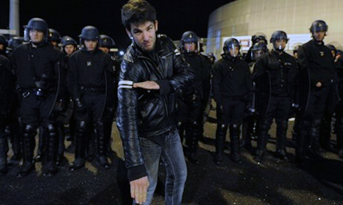 Moroccan fined for quenelle gesture – San Diego Jewish World